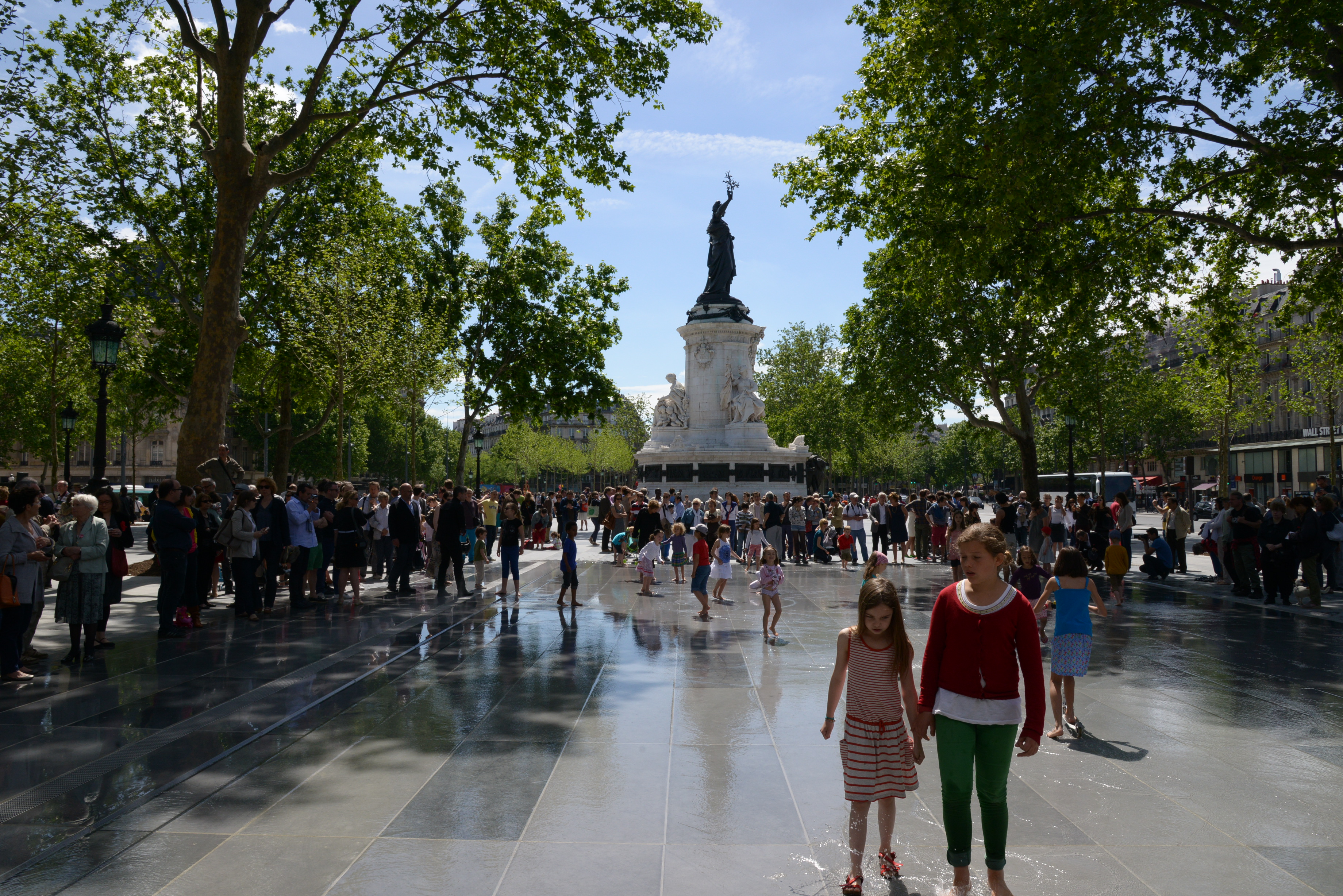 Citec e TVK inaugurano Piazza della Repubblica a Parigi il 16 giugno ...